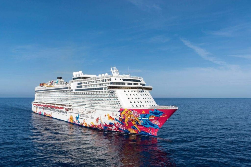 Cruise : Alternatif Liburan Bagi Travelers - Hotel & Tourism Business ...