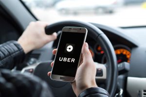 Kenapa UBER gagal di Indonesia ? | Information Communication Technology