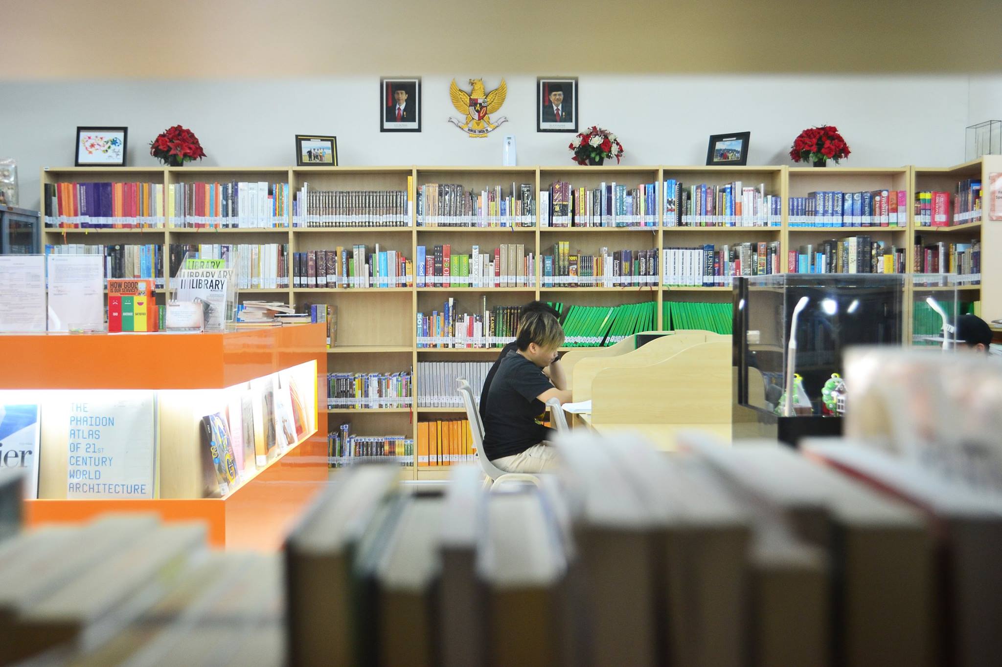 JENIS LAYANAN YANG ADA DI PERPUSTAKAAN UNIVERSITAS CIPUTRA - Library