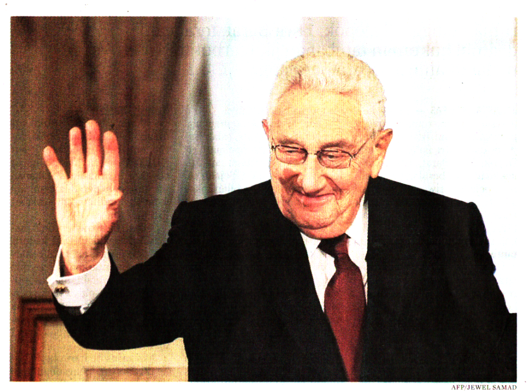 Henry Alfred Kissinger. 100 Tahun Kontroversi Diplomasi. Kompas. 27 Mei ...